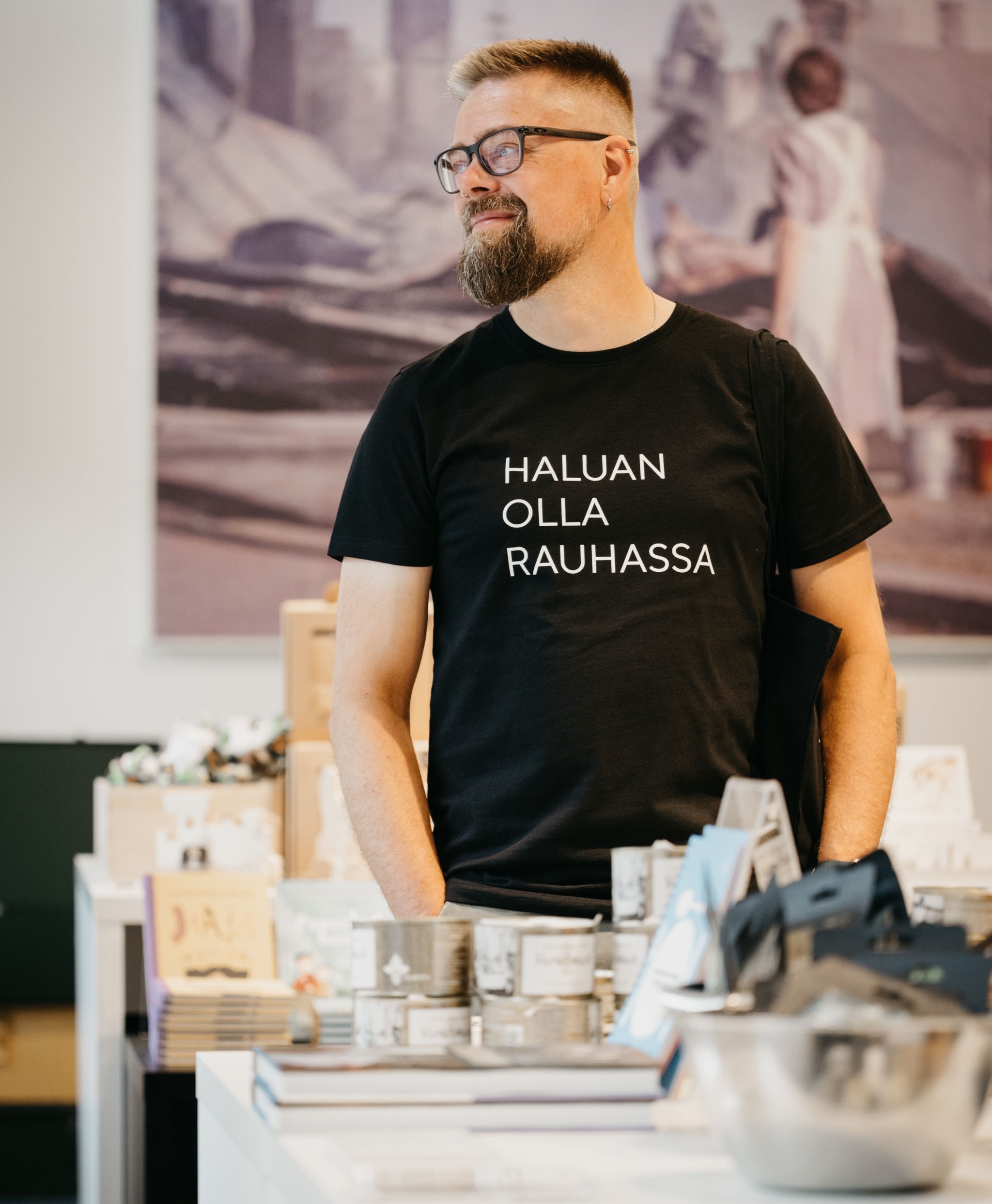 MUISTI Kauppa jatkaa näyttelykokemusta tuoteperheissään - Sodan ja ...